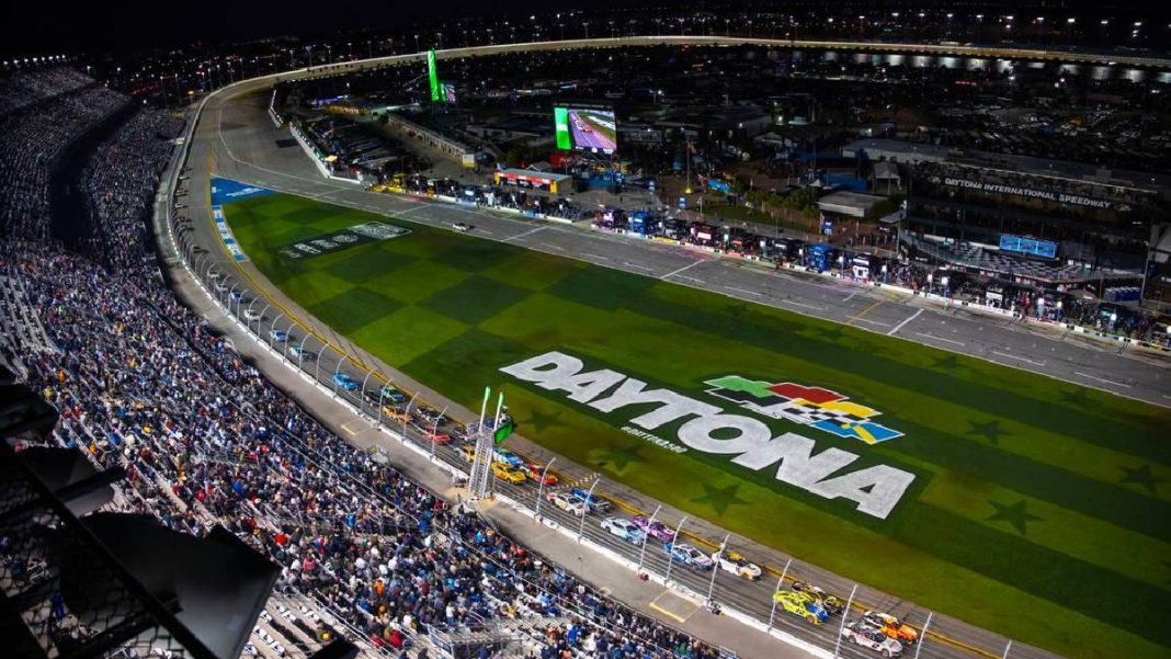 What Channel is Daytona 500 Today? Live Streams, TV Channel, How to ...