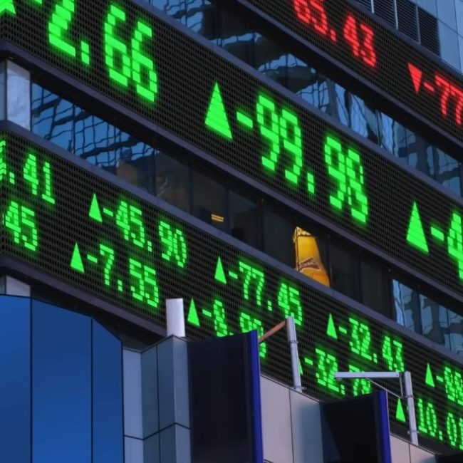 Why Morgan Stanley Is Telling Clients to Trim Tech and Buy Energy ...
